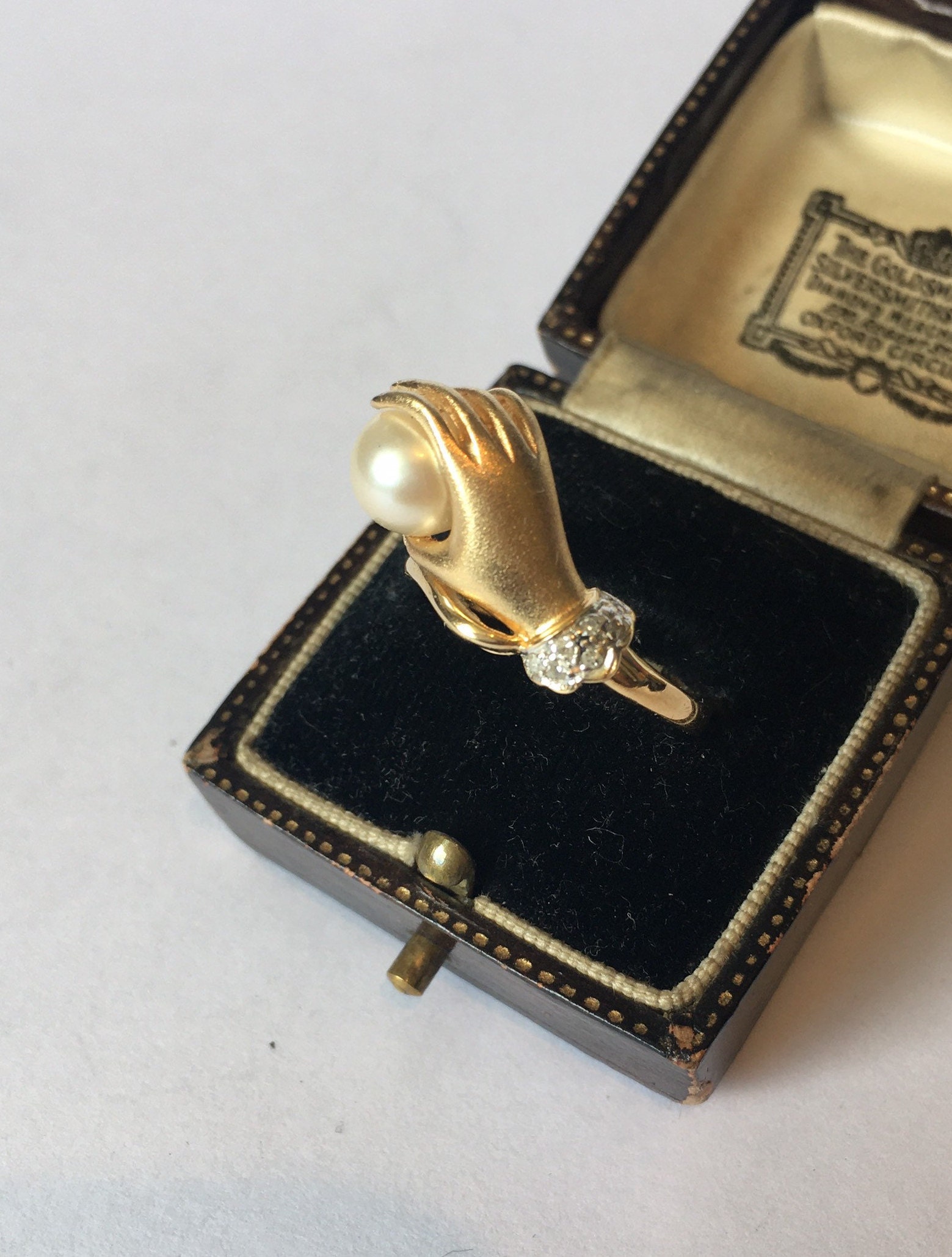Vintage Hand Ring, Diamond Hand Ring, 14 Ct Gold, Diamond Ring, Pearl ...