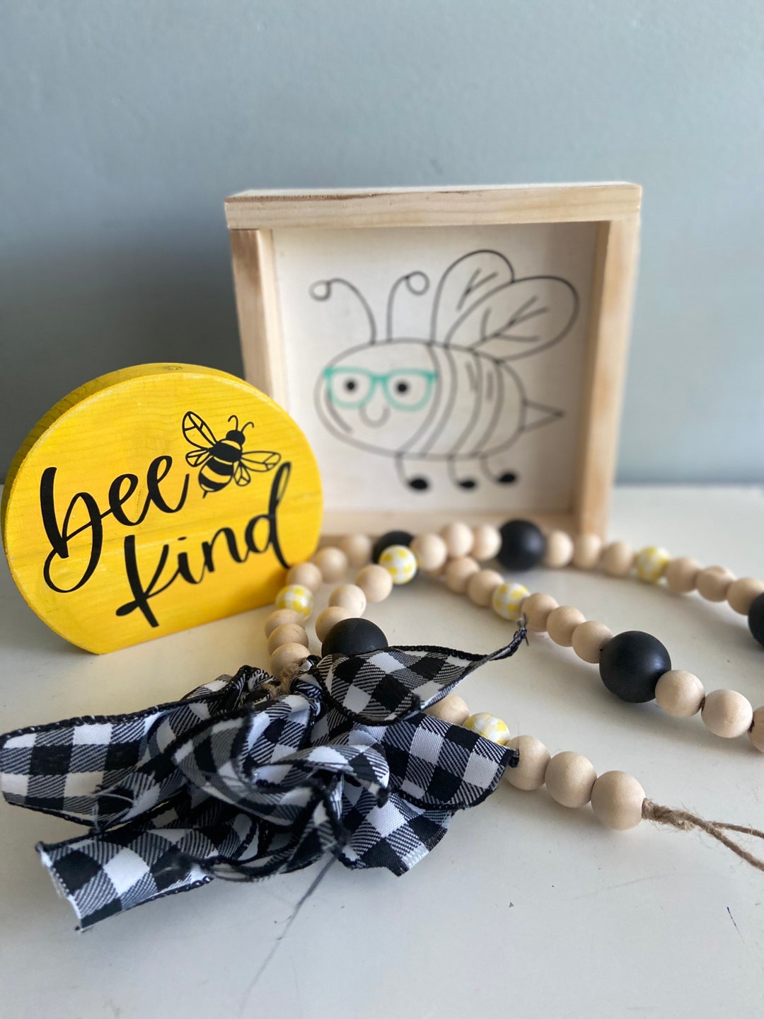 Bumblebee Decor Bundle | Bee Sign Garland Bee Kind | Summer Decor | Bee ...