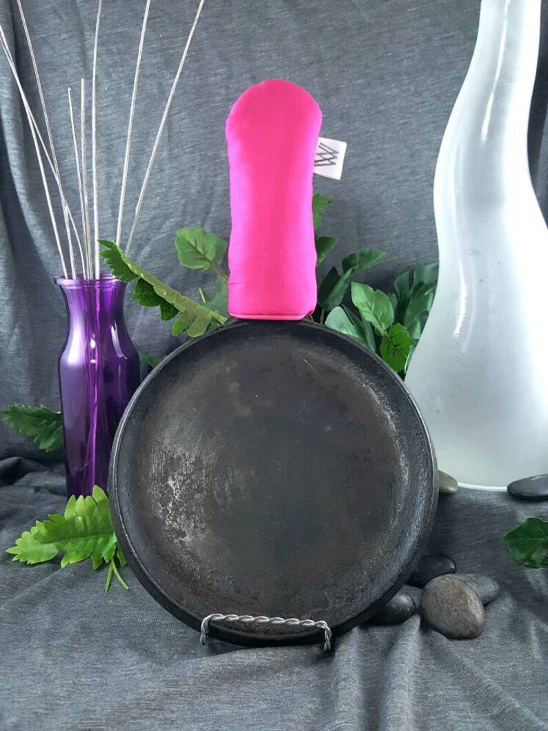 Handle Buddy Cast Iron Cookware Handle Cover | Etsy