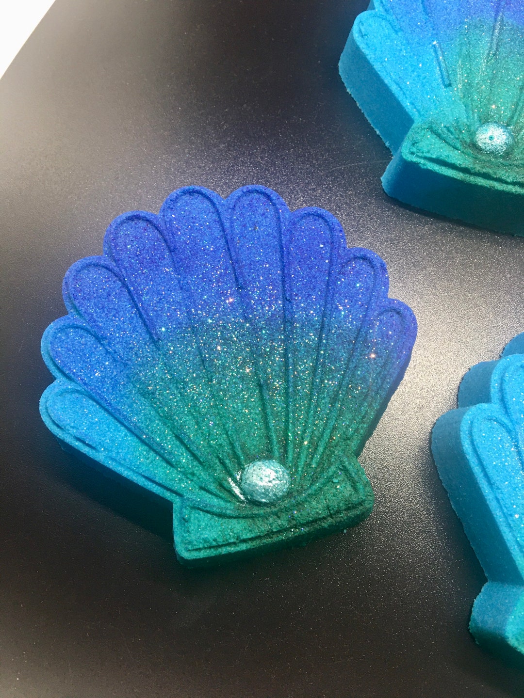 Mermaid Cove, Mermaid Bath Bomb , Shell Bathbomb, Pearl, Mermaids ...