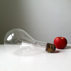 Large Vintage Light Bulb . Large GE Base up Light Bulb . Modern ...