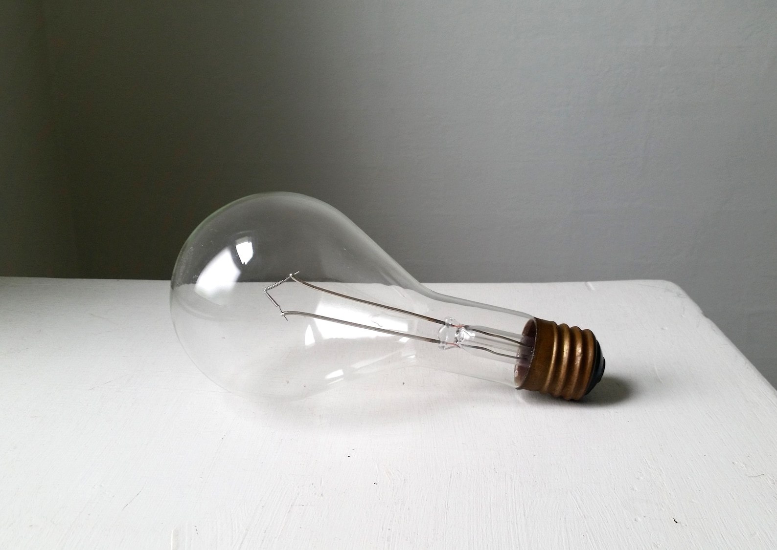 Large Vintage Light Bulb . Large GE Base up Light Bulb . | Etsy