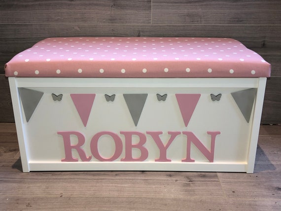 Toy chest with cushion top store