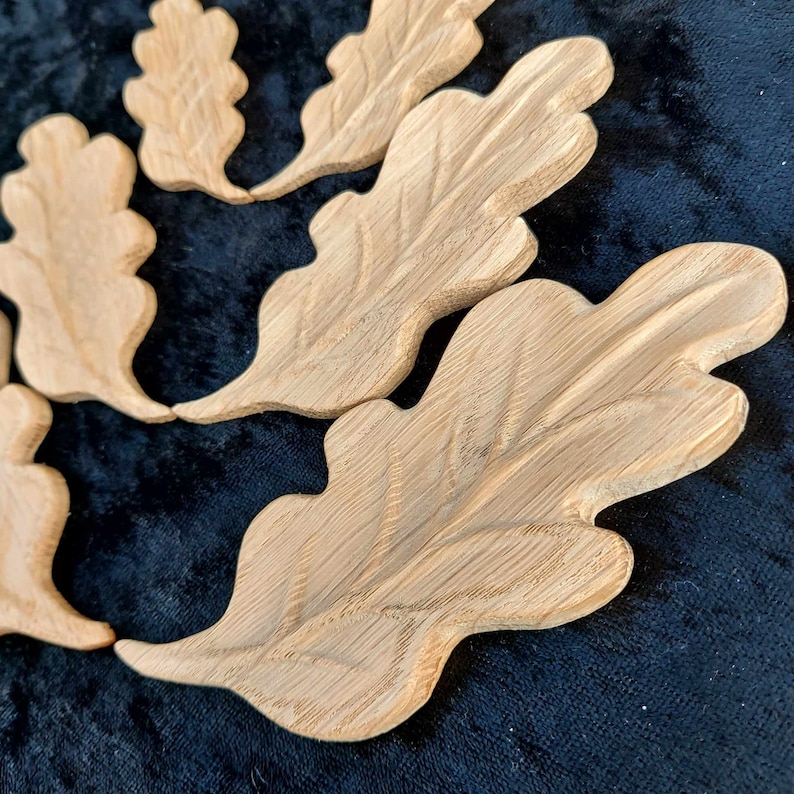 Pair of Solid Oak Mirrored Leaves Moulding Wood Carved Oak Leaf Onlay ...