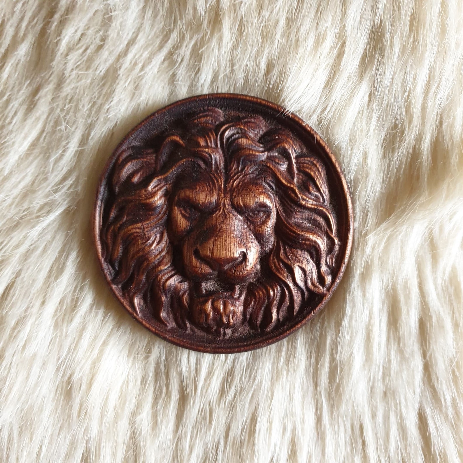 Carved Lions Head Solid Oak Furniture Onlay Applique Great for Mantels ...