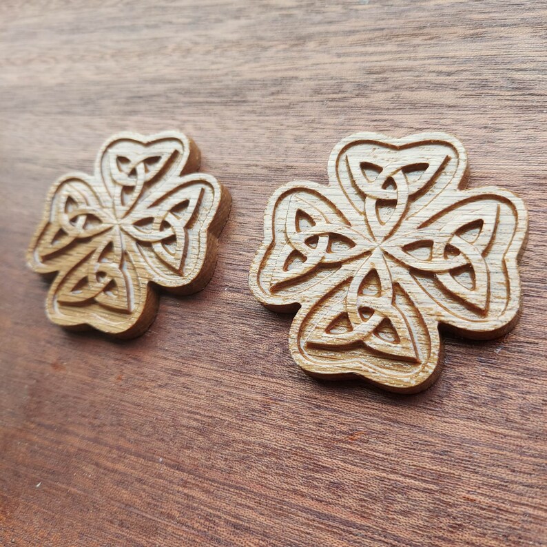 Pair of Solid Oak Celtic Four Leafed Clover Wood Carving Onlay - Etsy