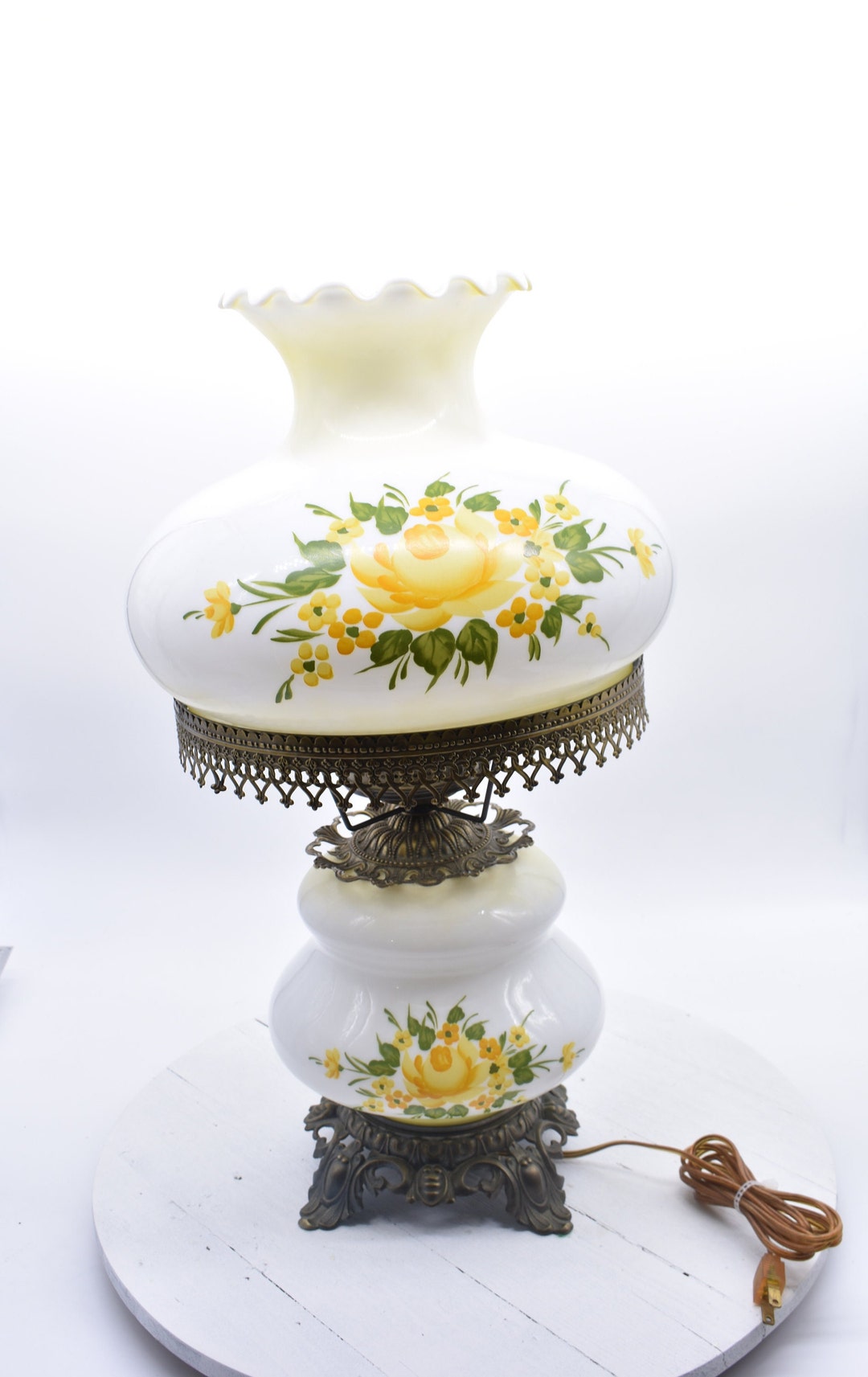 Vintage Table Lamp Accurate Casting Co Large 3 Way Hurricane Yellow ...