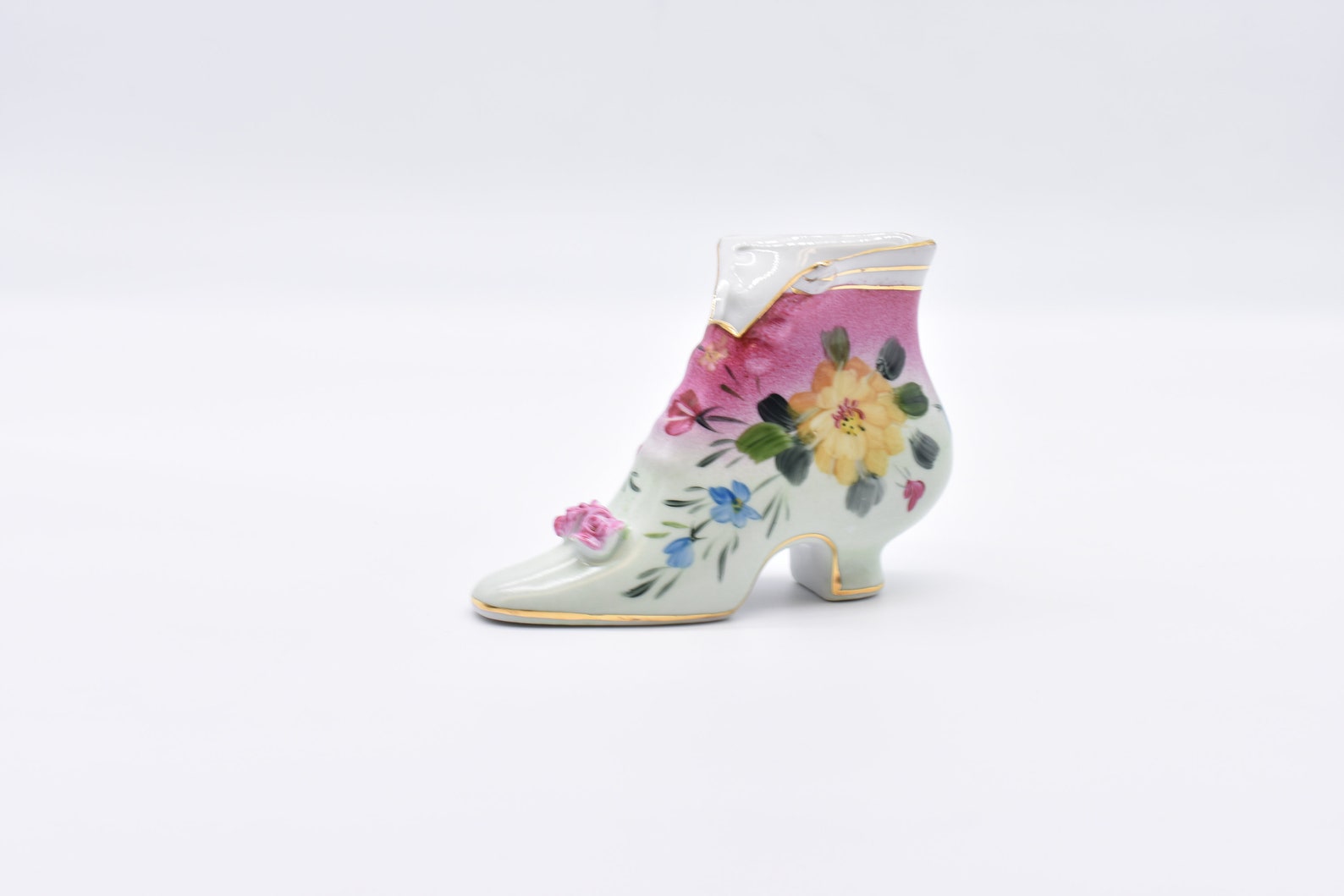 Ladies Victorian Boot -3D Flowers and Gold Accent, Formalities by Baum ...