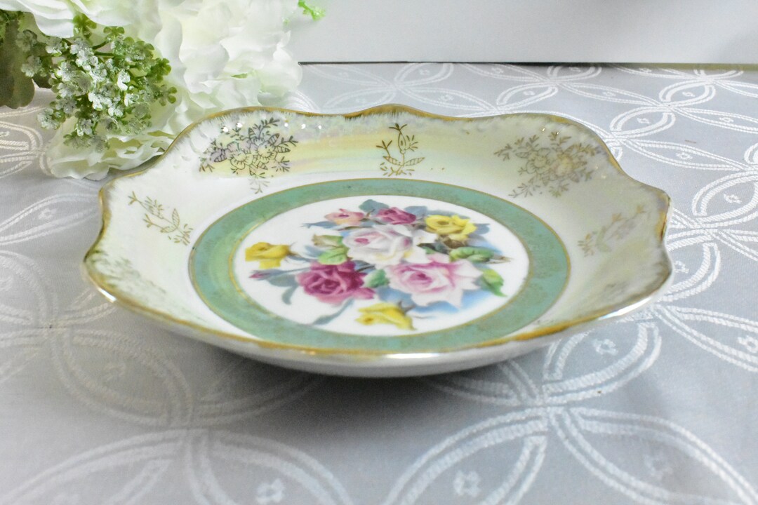 Lusterware Porcelain Roses Design Gold Trimmed Plate, Japan, Hand ...
