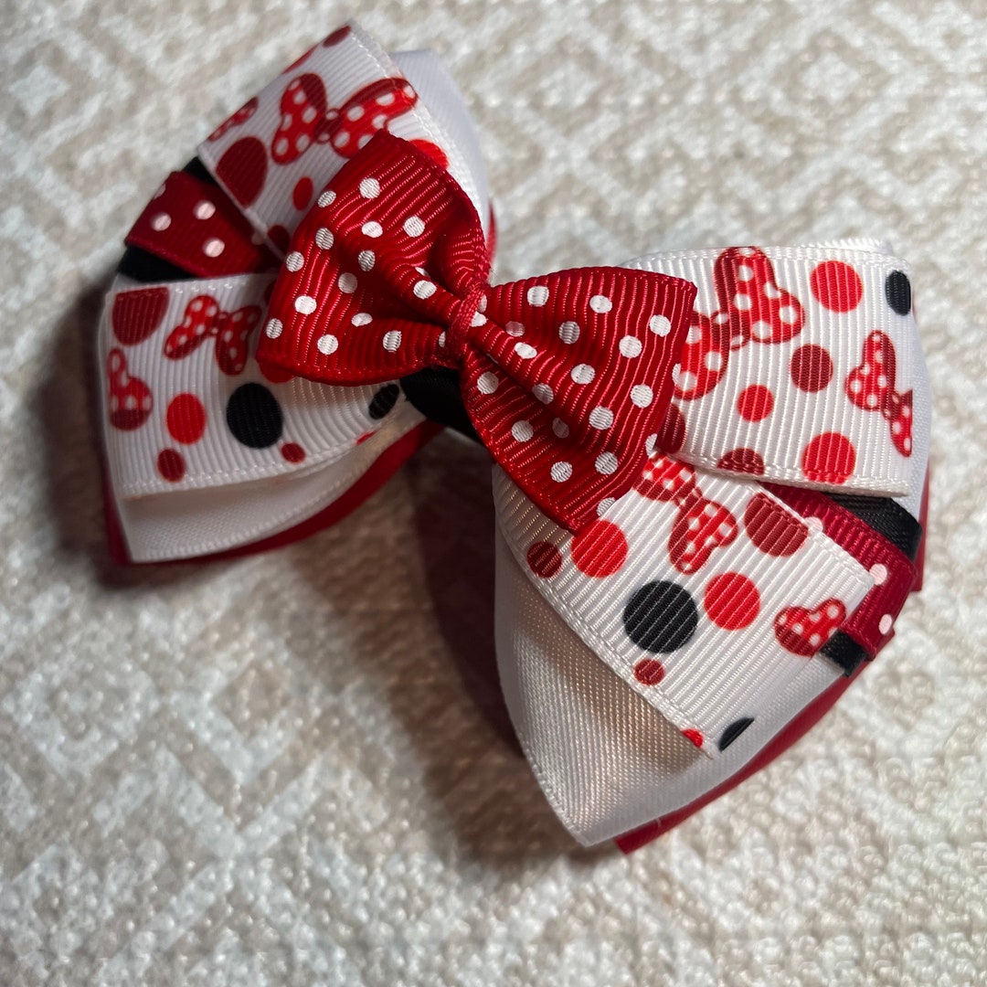 Minnie Mouse Themed Bow - Etsy