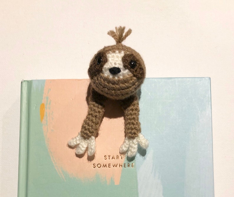 Crochet Pattern (english): Amigurumi Sloth Book Buddy Bookmark by ...