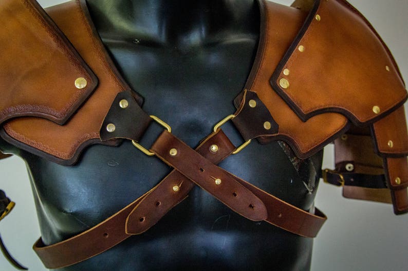 GN bandoulière en cuir armor armure en cuir des épaulettes en | Etsy