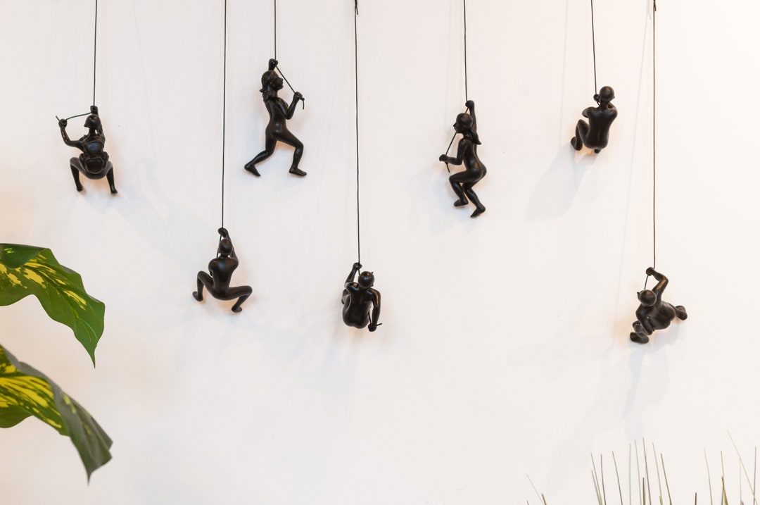 7 Piece Climbing Sculpture Wall Art Gift for Home Decor Interior Design ...