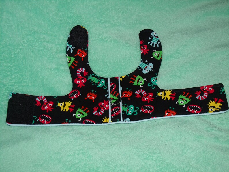 Harness Vest Aliens on Black Background - Etsy