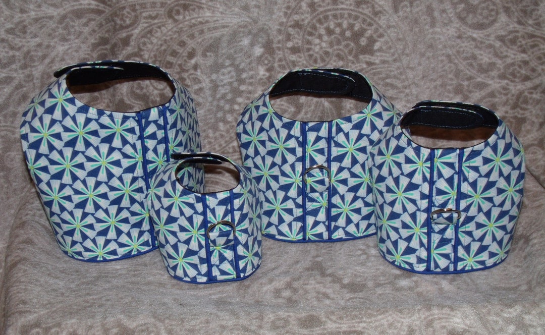 Harness Vest Retro Flower on a Blue Background - Etsy