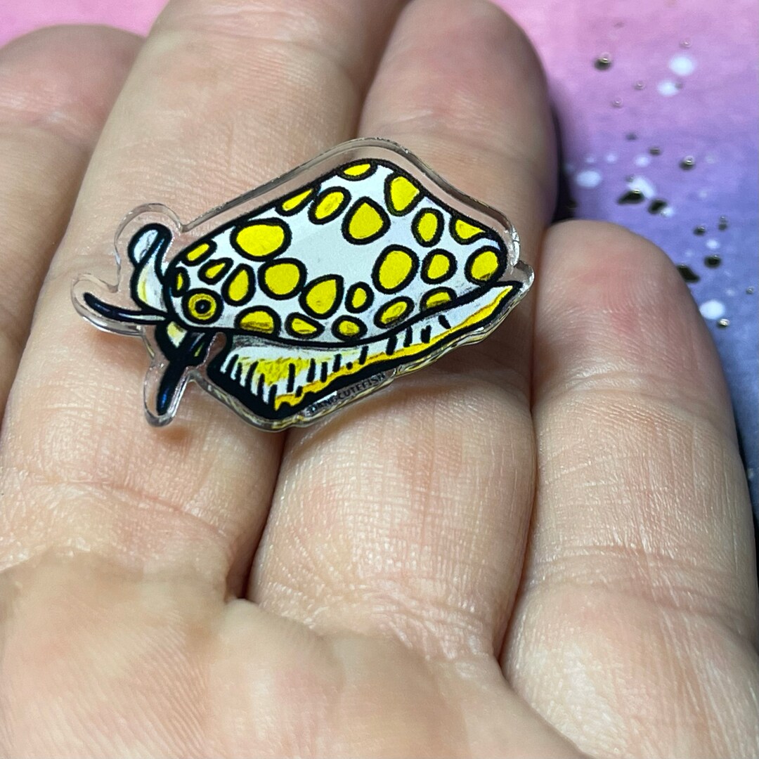 Flamingo Tongue Pin - Invertebrate Pin, Aquarist Gift, Nudibranch Pin ...