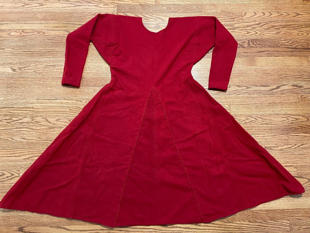 Reproduction Handsewn 14th Century Medieval Men's Red Wool Tunic, Size ...