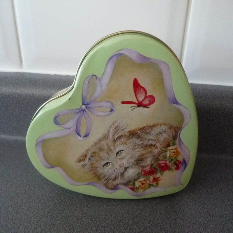 Cat Tin - Etsy