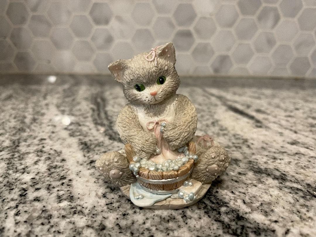 Vintage Enesco Cat Figurine by Priscilla Hillman - Etsy