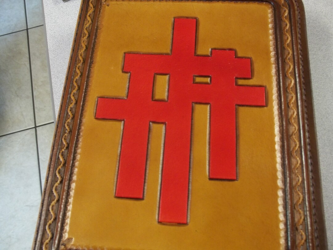 332 BIBLE COVER Showing 3 Crosses in Sunrise Red - Etsy