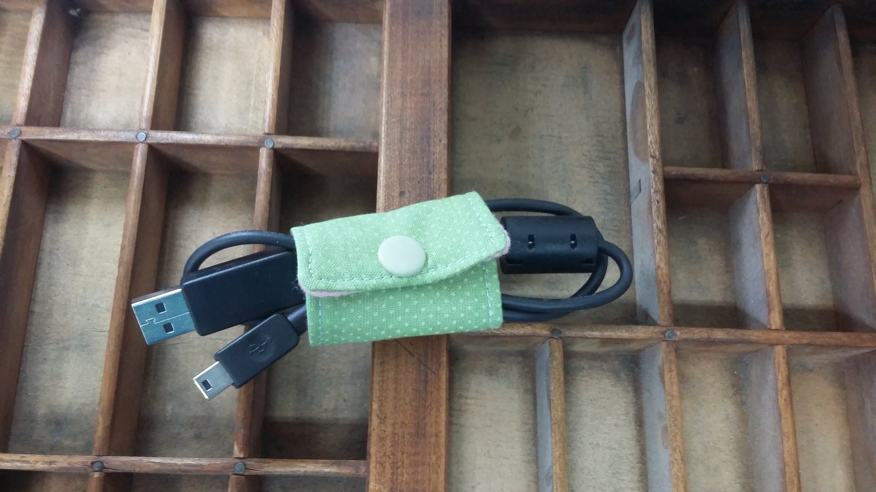 Device Cord Keepers, Pink and Gold, Cord Organizer, Technology Helps ...