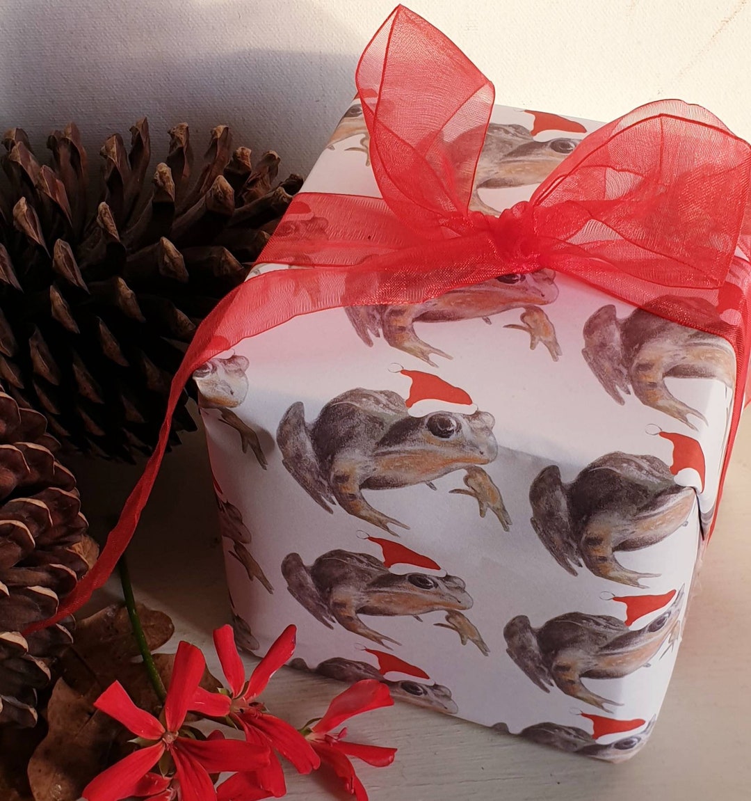 Frog Christmas Wrapping Paper. Frog Paper. Wrapping Paper With a Frog ...