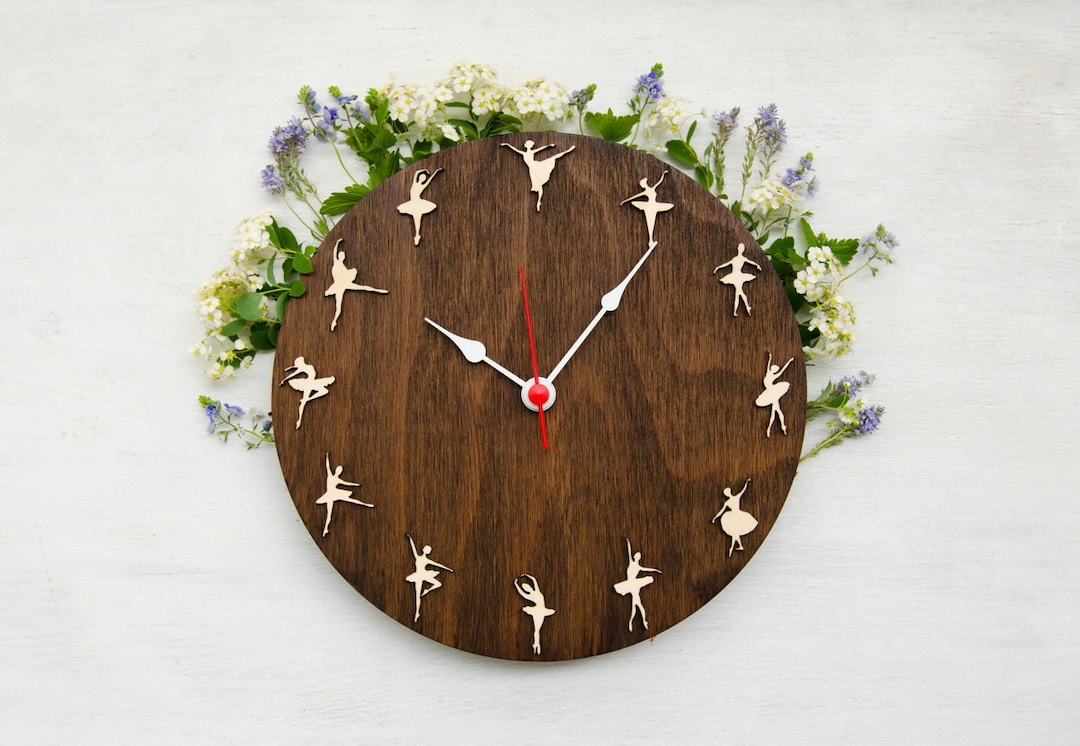 Ballet Wood Clock | Wall Clock With Dancing Figures Ballerinas ...