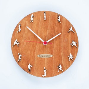 Basketball Clock Sport Gift for Sportsmen, Home Decor Wood Wall Clock ...