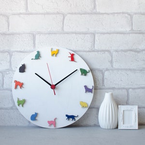White Cat Clock, Clock With Colored Funny Cats, Colorful Wall Clock for ...