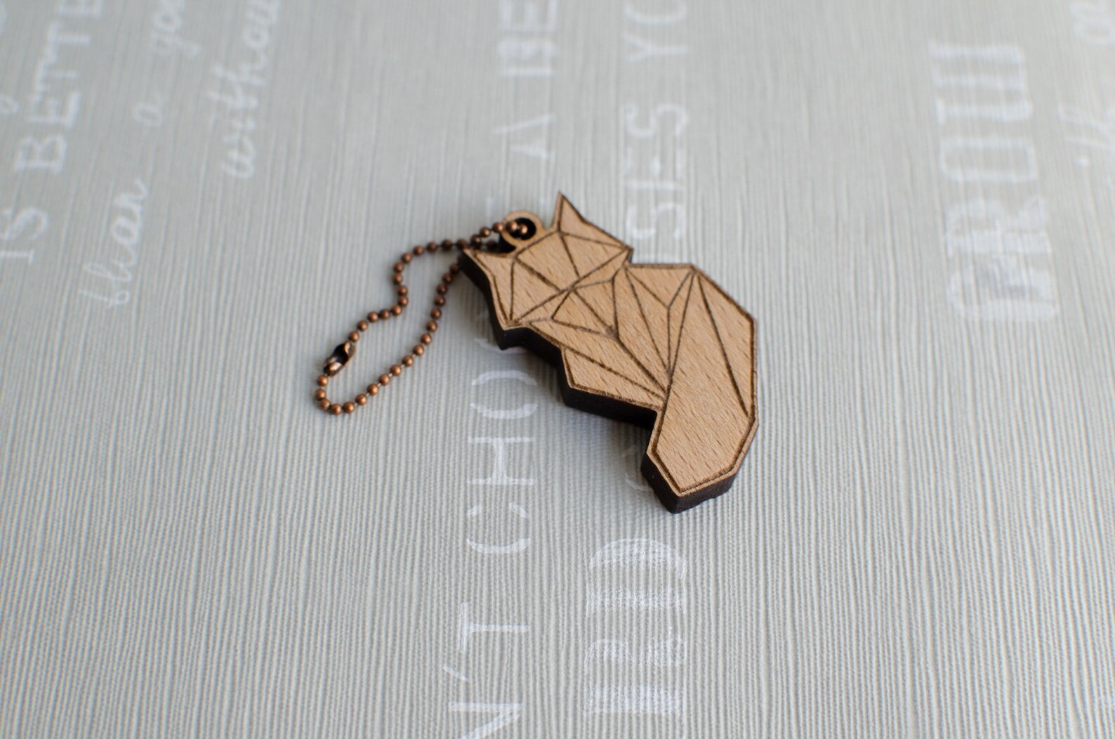 Fox Geometric Keychain, Modern Animal Design of Keychain, Trend Eco ...