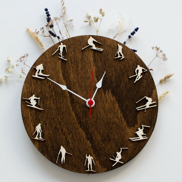 Personalized Skier Clock - Etsy