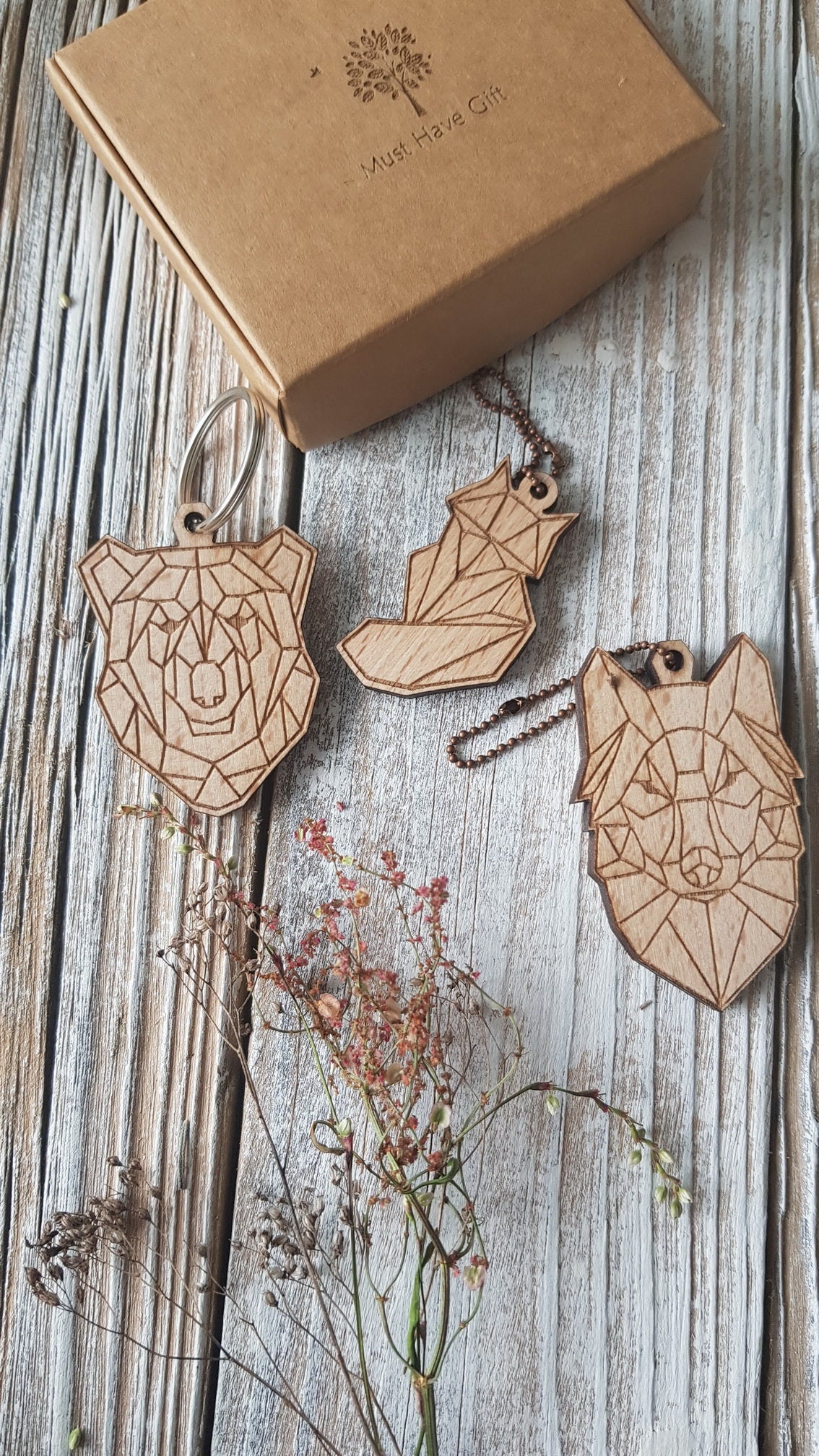 Fox Geometric Keychain, Modern Animal Design of Keychain, Trend Eco ...