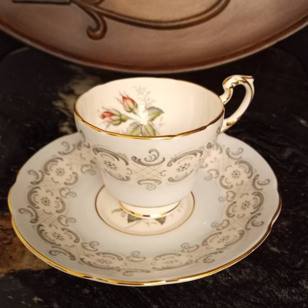 Paragon Bone China by Appointment to Her Majesty the Queen - Etsy Canada