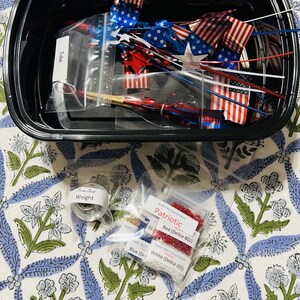 Tutorial and Kit, Natalie Shea's Patriotic Stand - Etsy