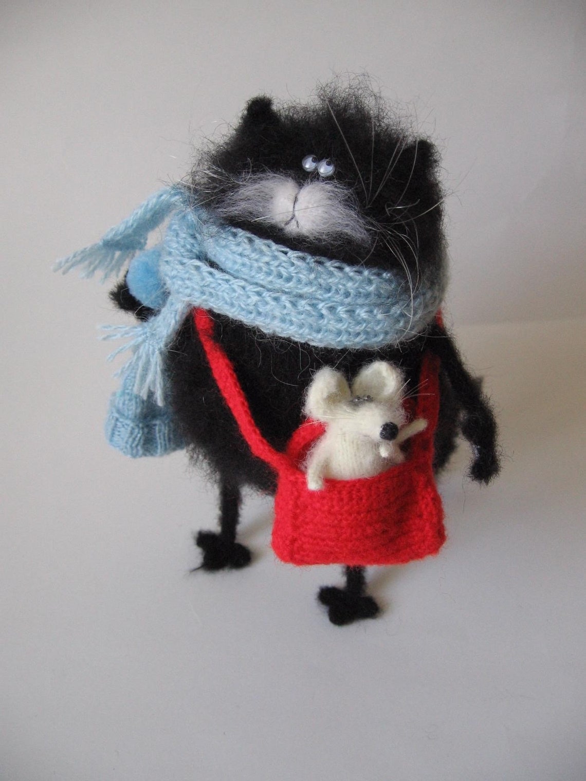Black Fluffy Cat With the Mouse - Etsy