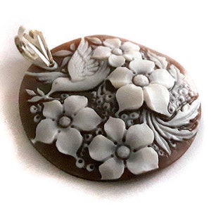 Shell Cameo Pendant Bird Flowers Italian Cameos Jewelry Donadio Cameos ...