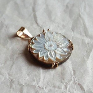 Motherofpearl Flower Cameo Pendant Italian Cameos Jewelry Donadio ...