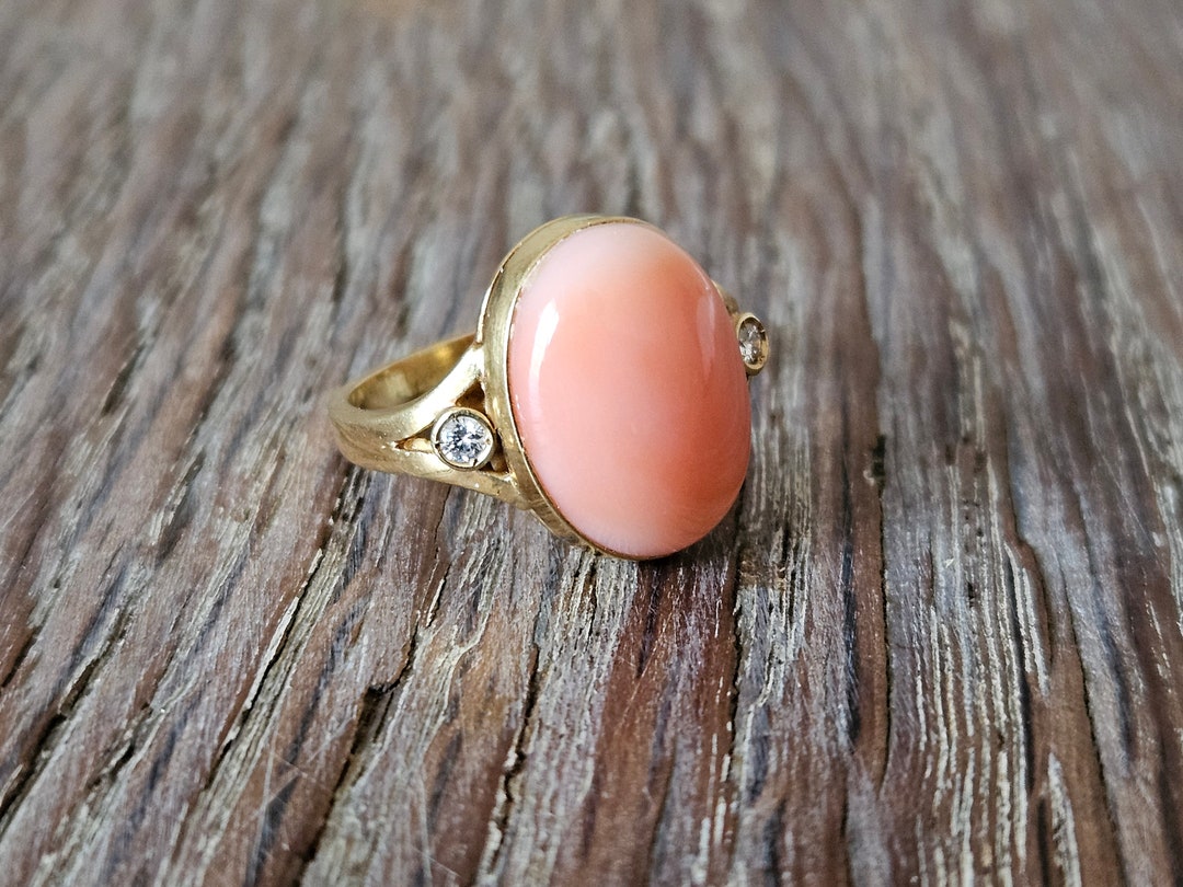 18kt Gold Coral Ring Withtwo Diamonds - Italian Coral Donadio Jewelry ...