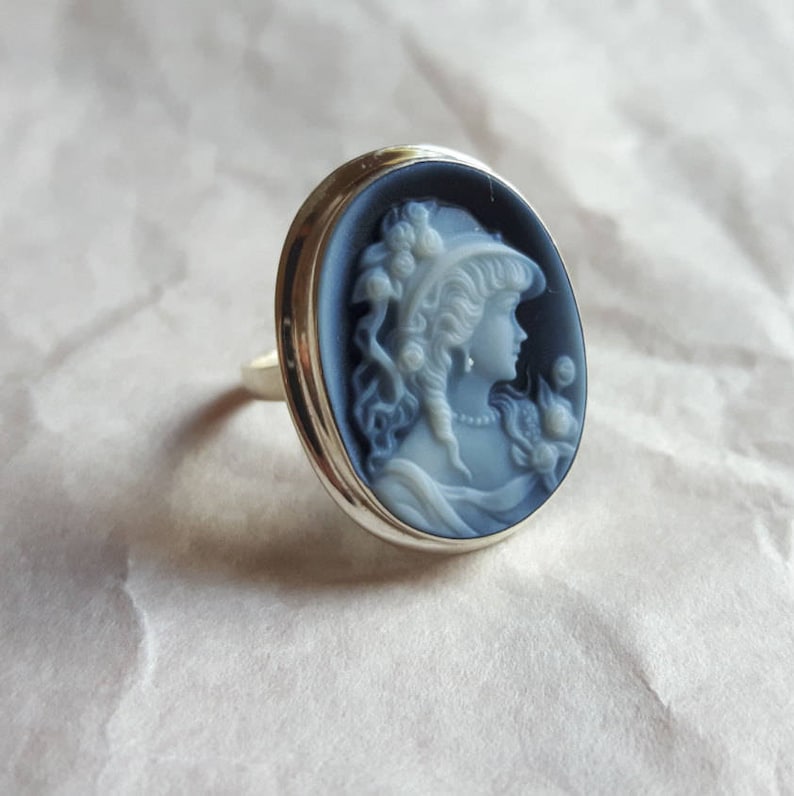 Stone cameo ring blue agate stone cameo ring sterling silver - Etsy Italia