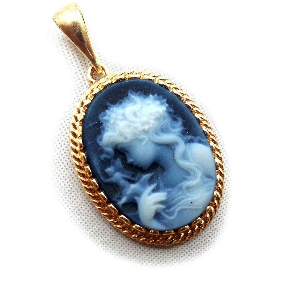 Ciondolo Cammeo Blu Donna & Fata Cammeo Italiano Gioielli Donadio Pietra Cammeo Pendentif Camée ...