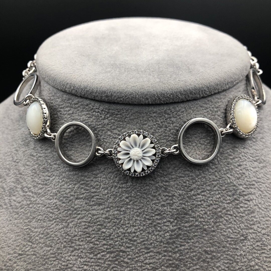 Chaîne camée collier fleur cameo italien bijoux donadio cameo coquille ...