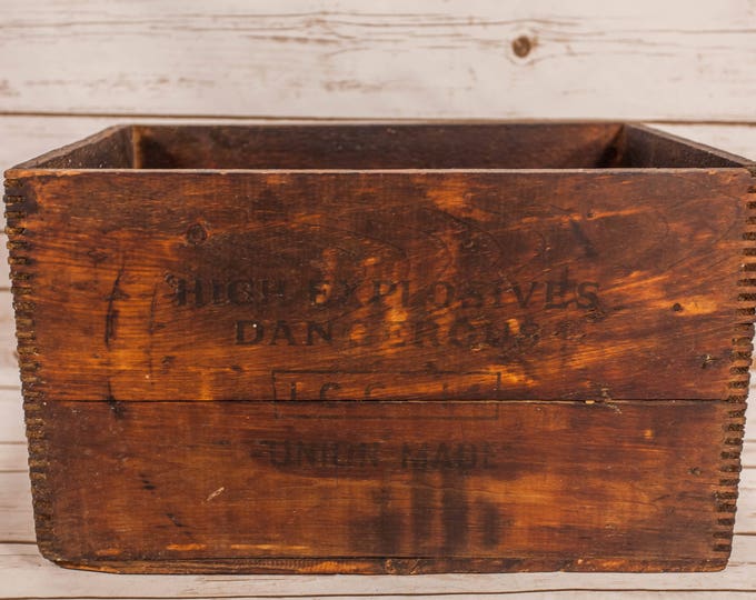 Vintage High Explosives Dangerous Crate I.C.C. 14 Union Made Crate ...