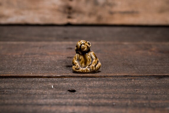 Red Rose Tea Figures - Picking Pittsburgh