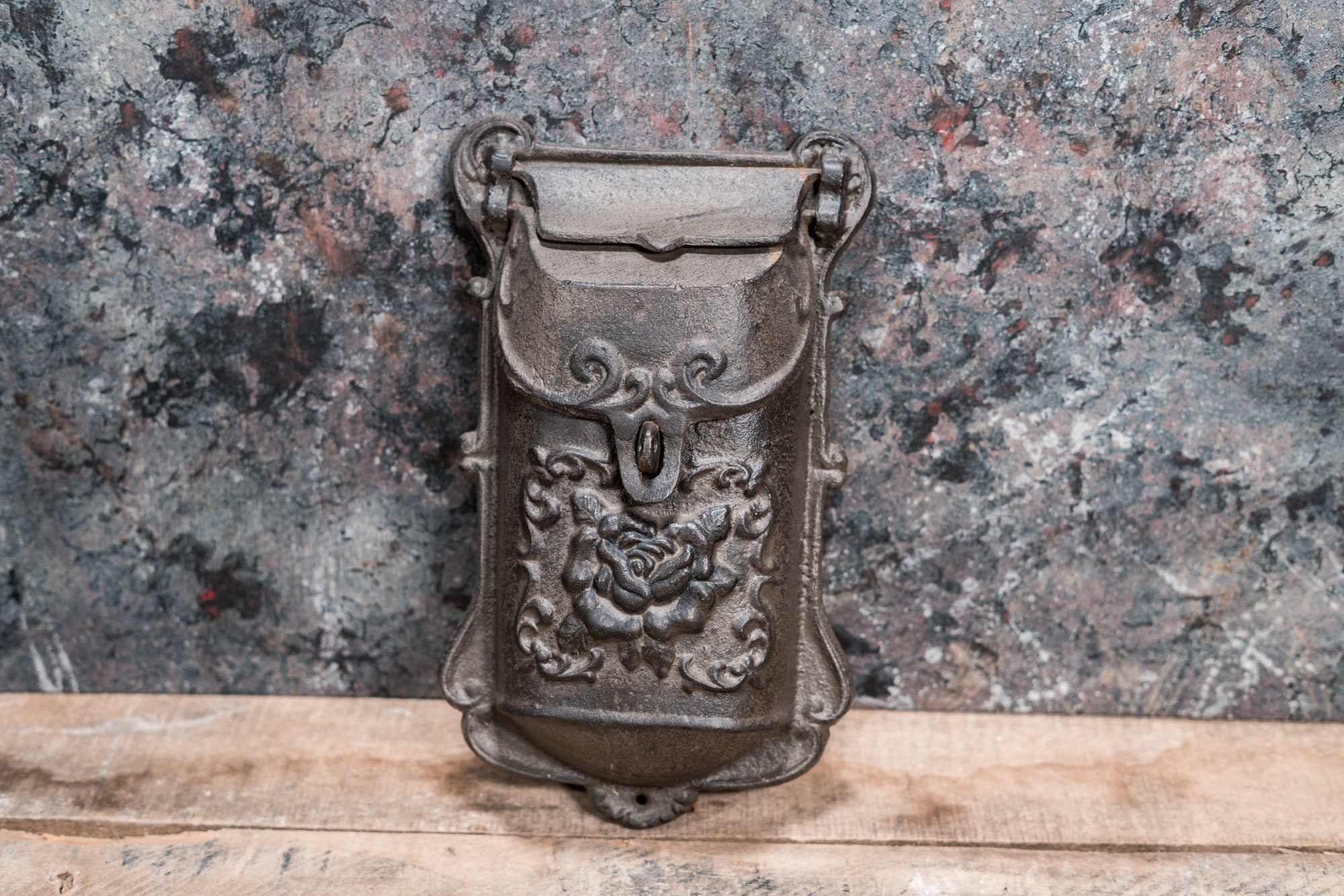 Vintage Cast Iron Mailbox Antique Mail Box Roses Flowers Ornate Home ...