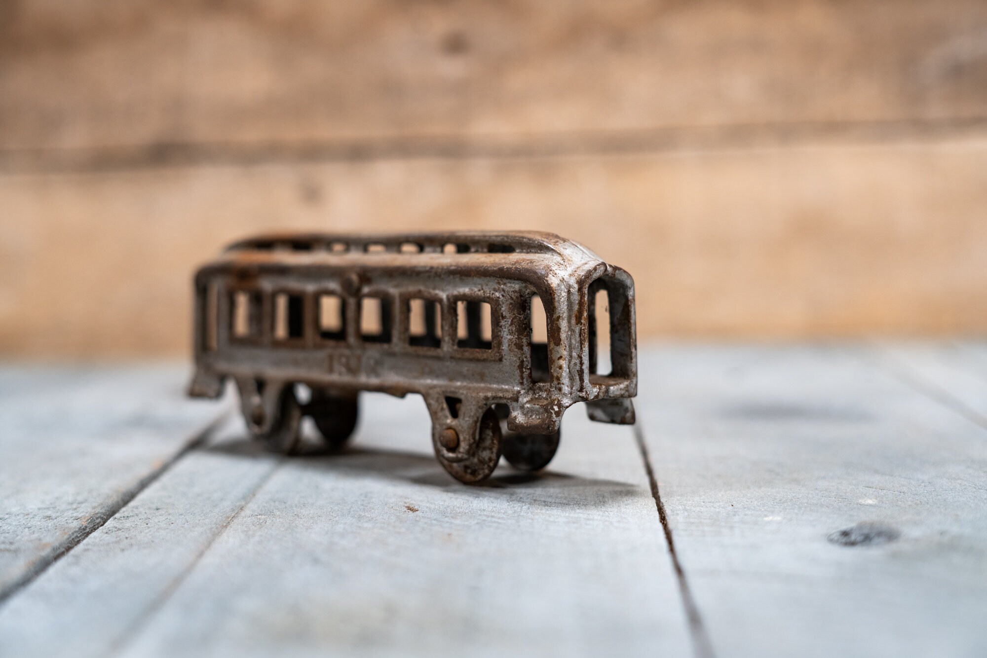 Vintage Cast Iron Toy Train Passenger Car Railroad No. 1918 Kids Room ...