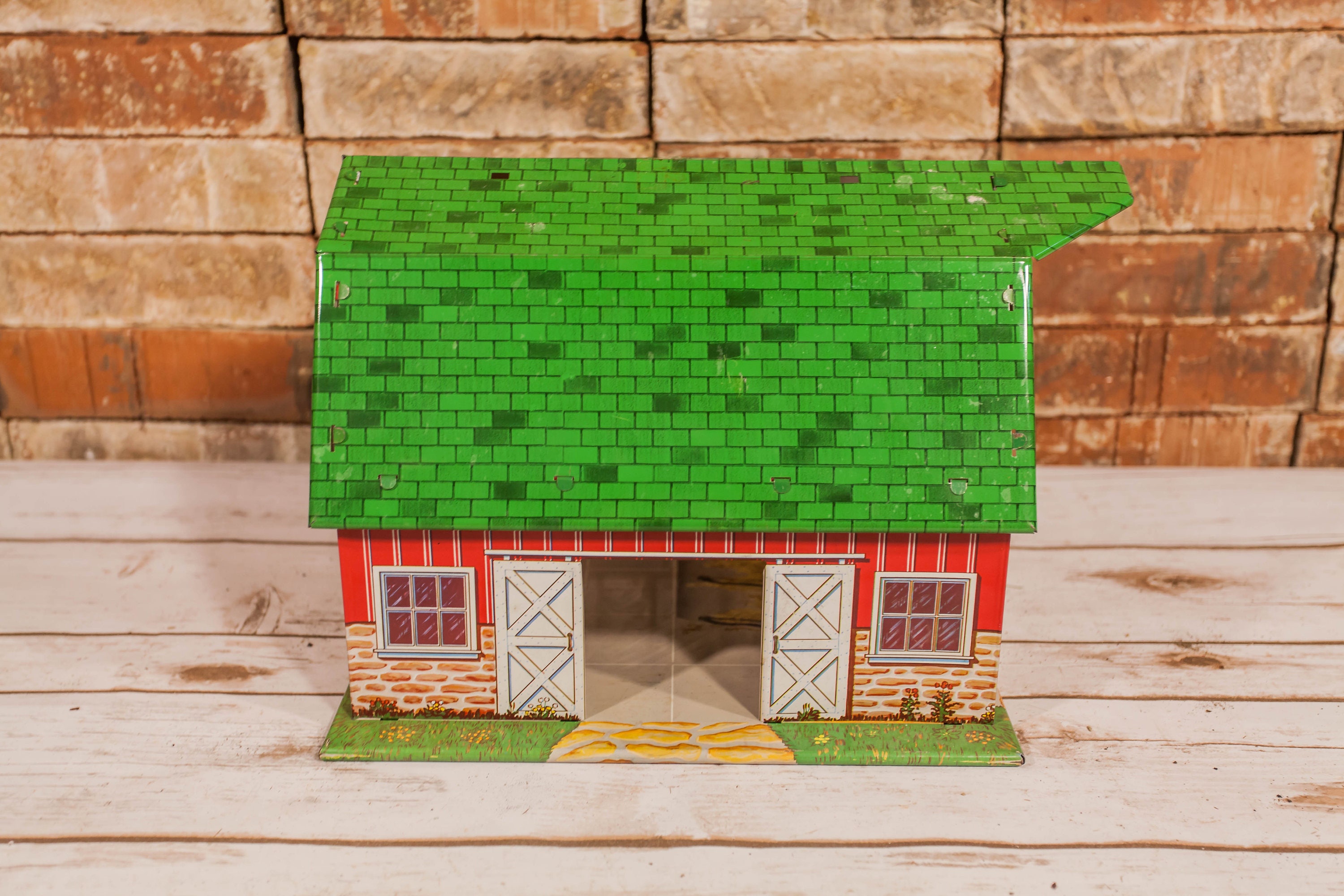 Vintage Marx Lazy Day Farm Tin Litho Barn Marx Toy Kids Baby Room Decor ...