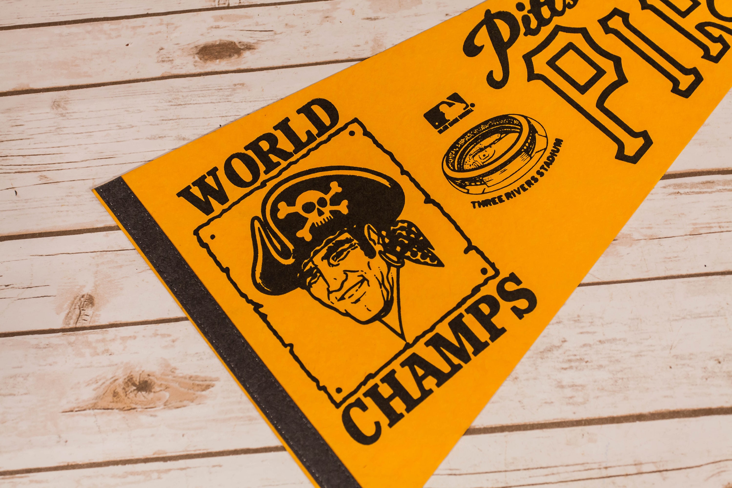 Vintage 1979 MLB Pittsburgh Pirates World Champs Felt Pennant Black ...