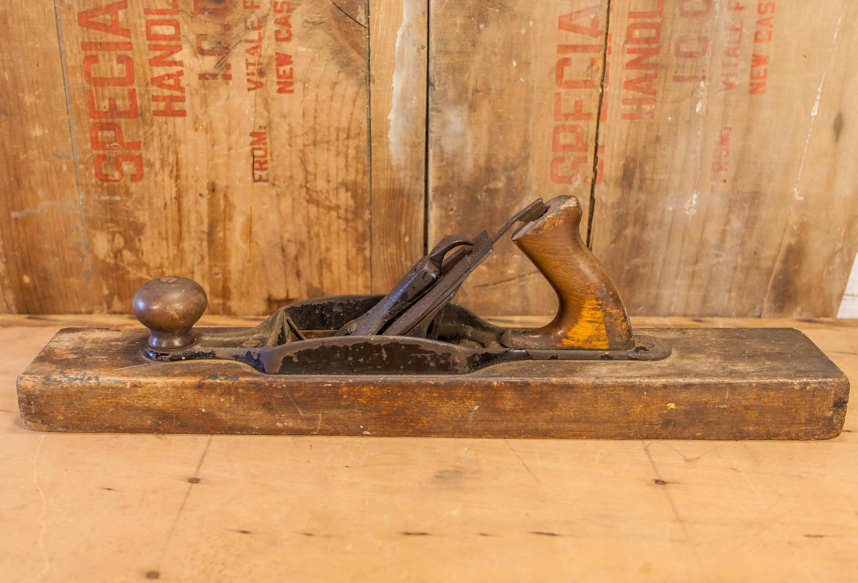 Vintage Large Wooden Woodworking Hand Plane Metal Wood Primitive Tool ...