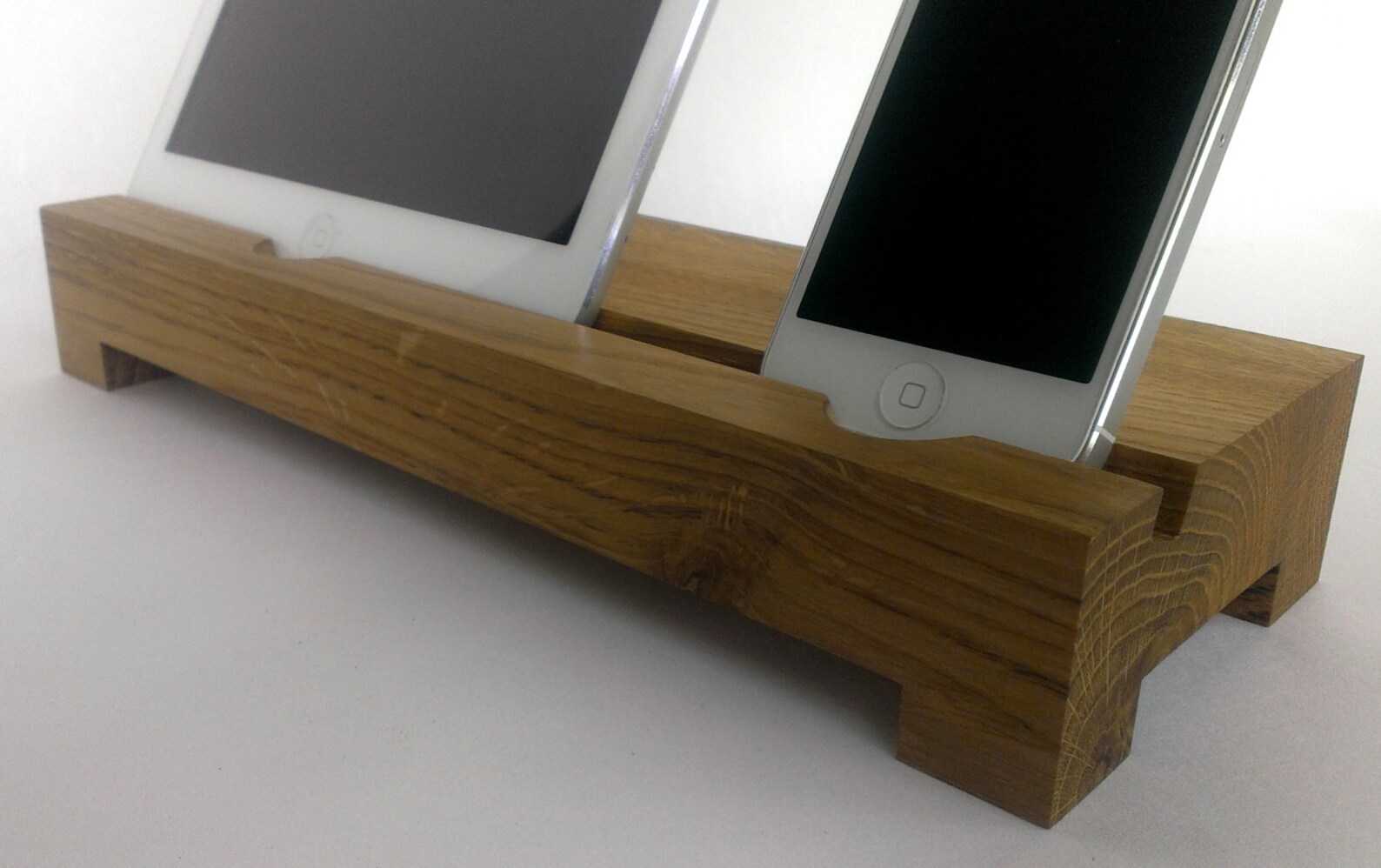 Dual iPhone iPad Wood Desk Stand Holder, Smartphone Tablet Wooden Stand ...