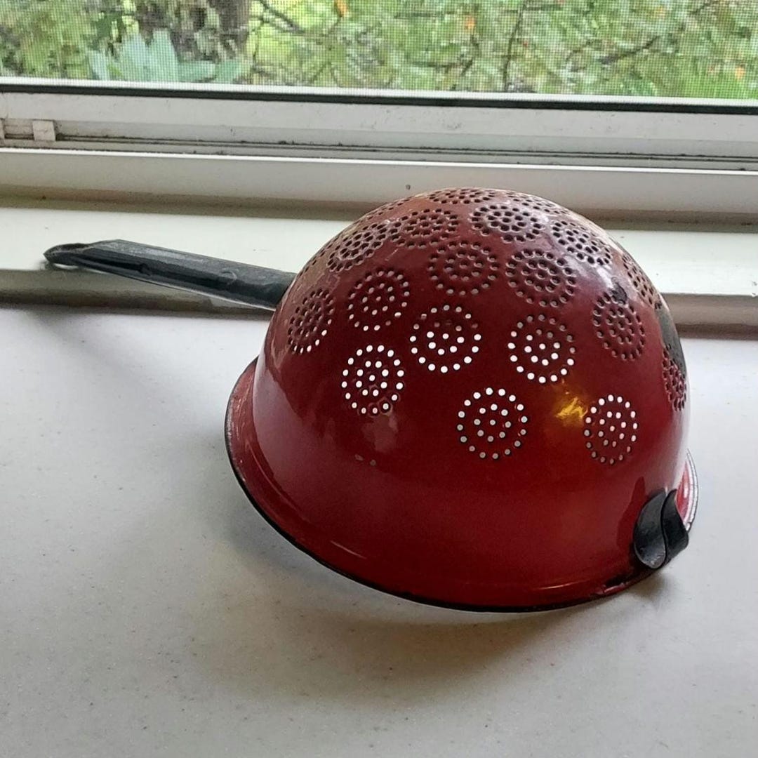 Bright Red Vintage Kitchen Strainer, Seive - Etsy